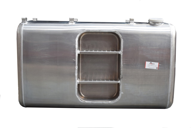 VOLVO REN FUEL TANK 480L ALUMINIUM 690X710X1220 (UC) - Expert Trucks